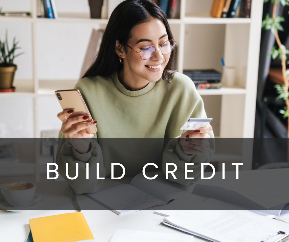 3 Things College Students Should Know About Credit Cards